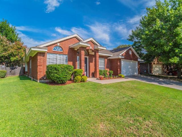 6405 Redstone Dr, Arlington, TX 76001 | MLS #21064