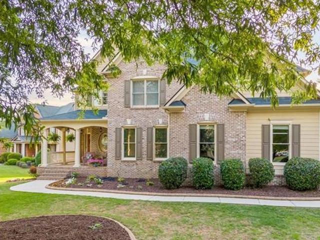 6405 Valley Crossing Way, Cumming, GA 30028