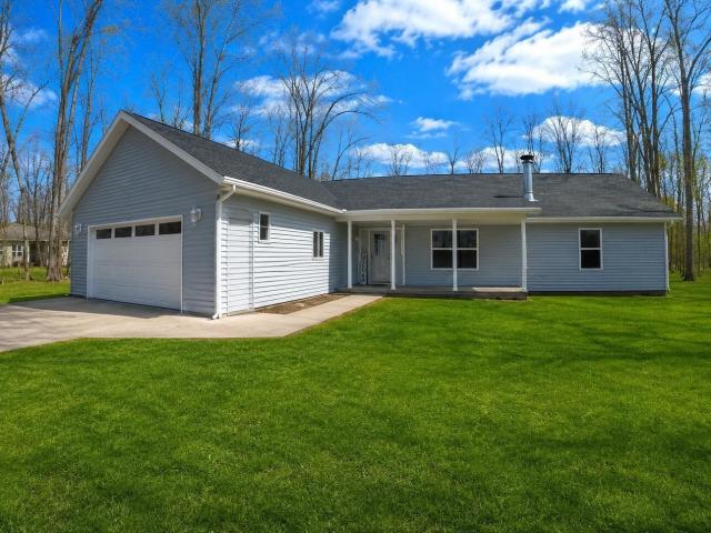 6405 Wolverine Trail