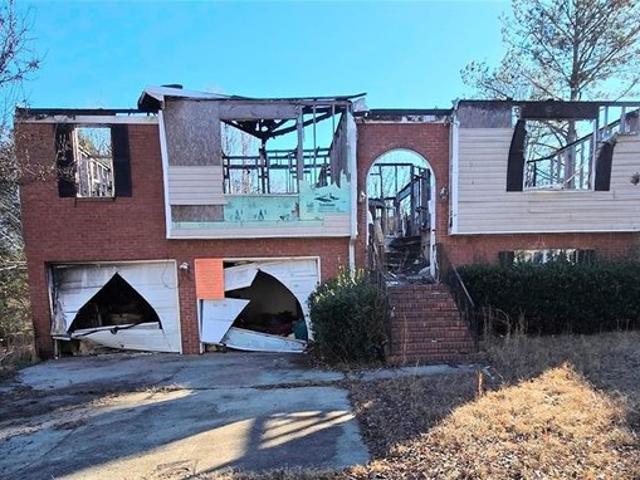 6406 Castle Court Way, Lithonia, GA 30058