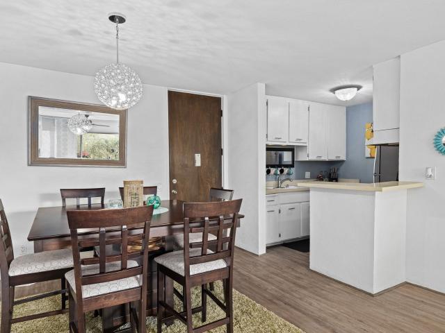 6406 Friars Rd. 338, San Diego, US, CA