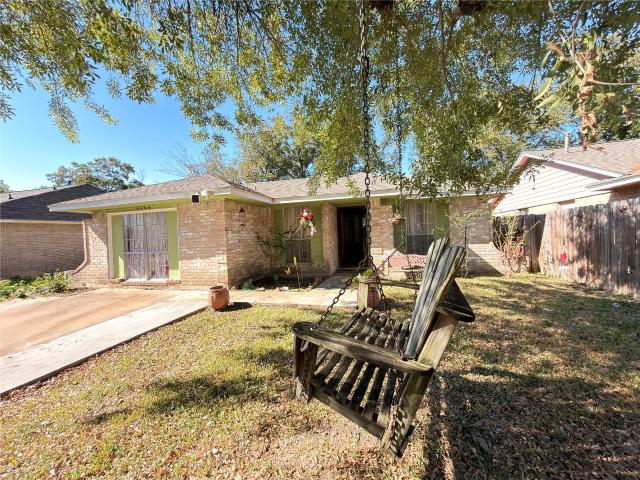 6406 Tall Willow Dr, Houston, TX 77088 | MLS #48654