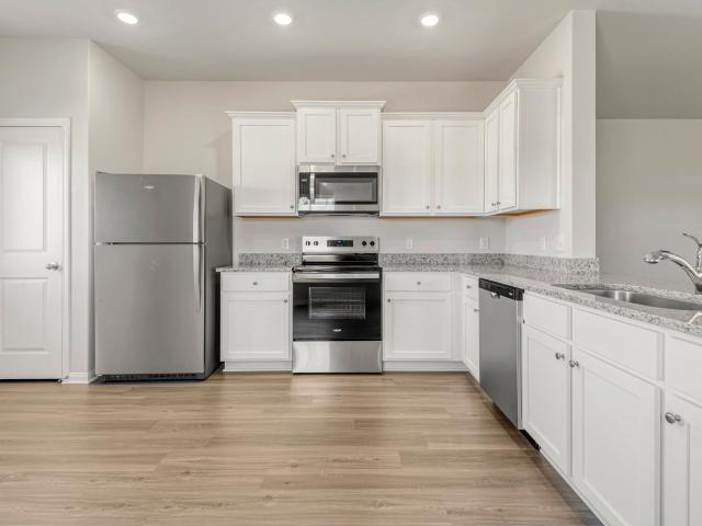 6406 Winter Elm St, Houston, TX 77048 | MLS #9077 | Compass