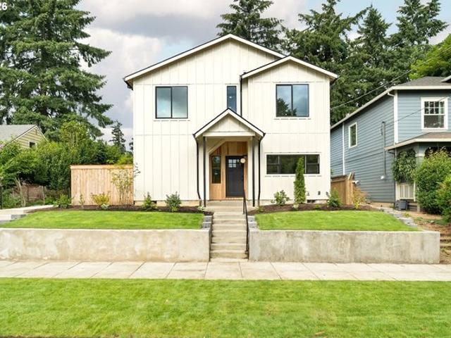 6407 NE 32nd Pl, Portland, OR 97211