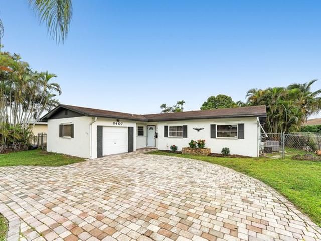 6407 Boulevard of Champions Blvd, North Lauderdale, FL 33068