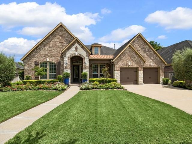6407 Dexter Bluff Ct, Sugar Land, TX 77479