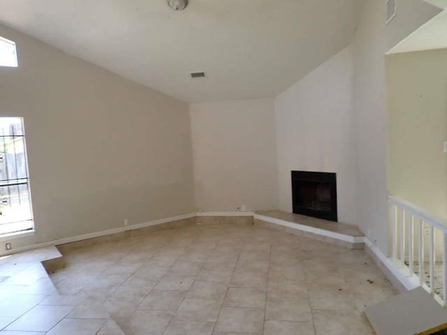 6407 Rambleridge Dr, Houston, TX 77053 | Compass