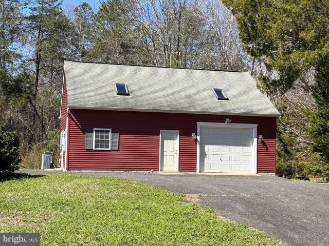 6408 Matthew Ln, Mineral, VA 23117 | MLS #VASP2038 | Compass