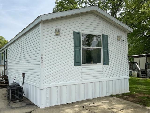 6409 Amanda Lane