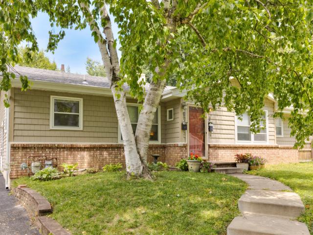 6409 & 6411 Forest Court