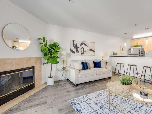 6400 Christie Ave Apt 5319, Emeryville, CA 94608