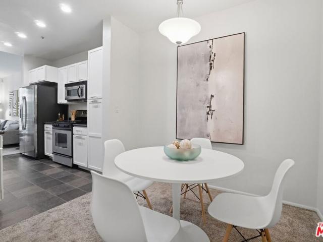 6400 Crescent Park 301