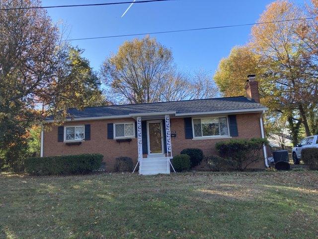 6400 Pickett St, Alexandria, VA 22306