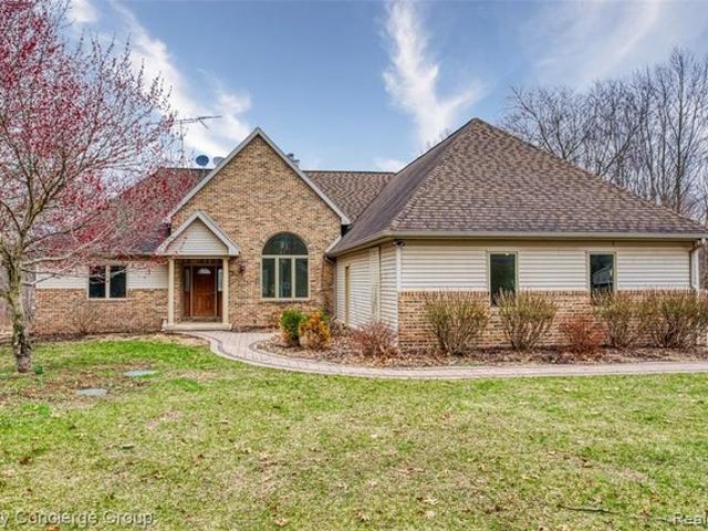 6400 Sober Rd, Conway, MI 48836