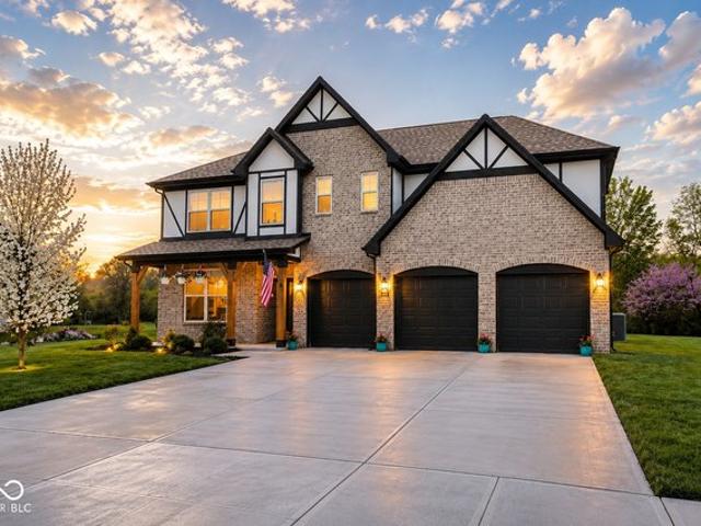 6400 Whitecap Ln, Brownsburg, IN 46112