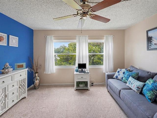 6400 46th Ave N, Unit 214, Kenneth City, FL 33709 | MLS #TB8501