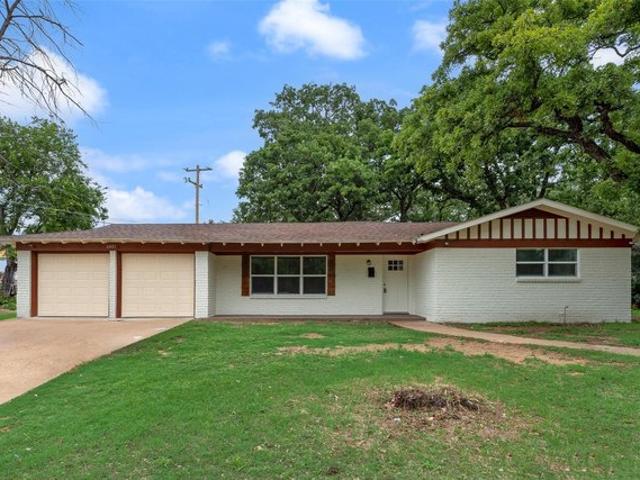 6401 Normandy Rd, Fort Worth, TX 76112