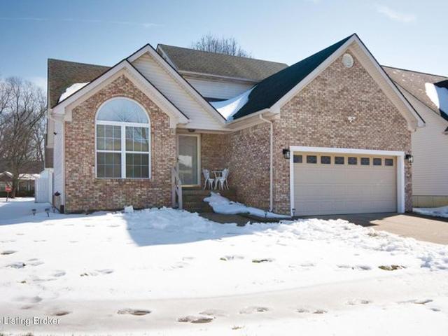 6401 Labor Ln, Louisville, KY 40291