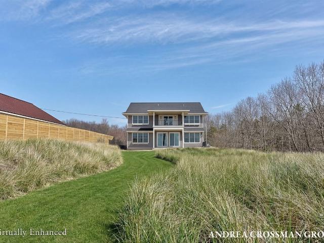 6401 Lakeshore Drive