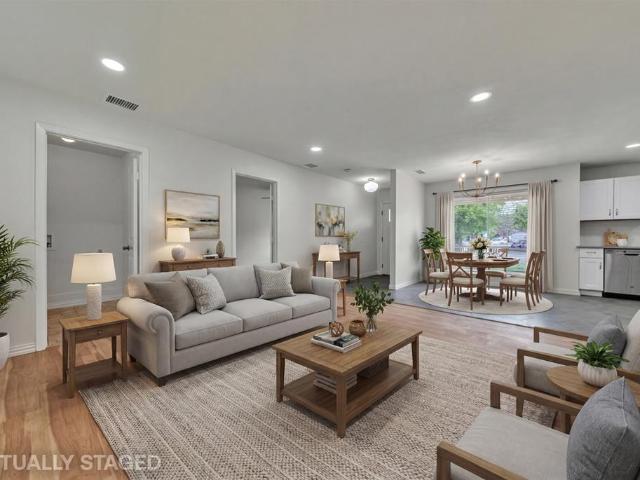6401 Loydhill Ln, Fort Worth, TX 76135 | MLS #21235 | Compass