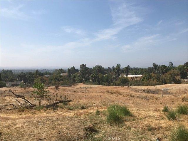 6401 Peralta Pl, Riverside, CA 92509