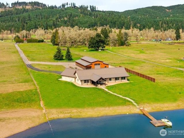 6401 Skookumchuck Rd SE, Tenino, WA 98589