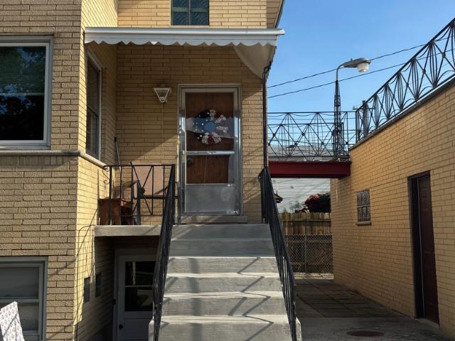 6401 W 52nd St, Unit 2, Chicago, IL 60638 | MLS #12588