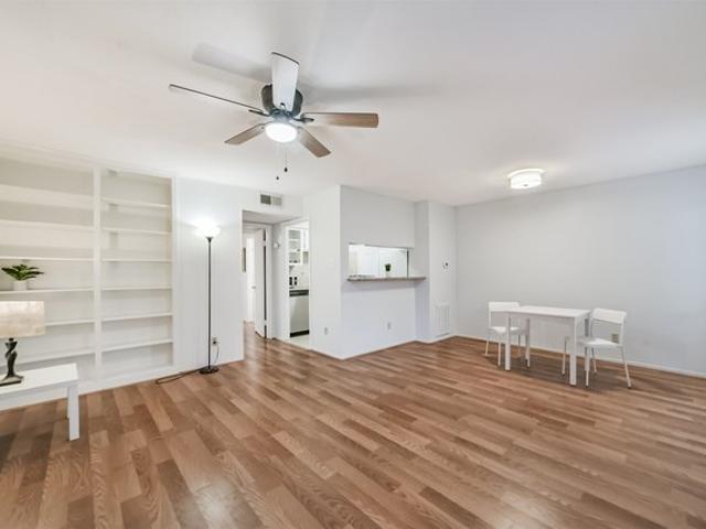 6402 Del Monte Dr Apt 62, Houston, TX 77057