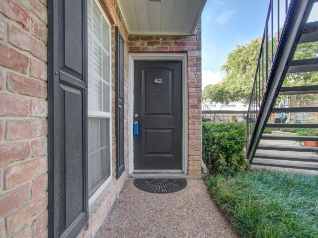 6402 Del Monte Drive 42
