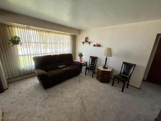 6402 Dora Boulevard