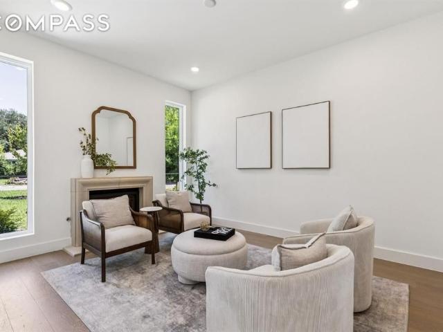 6402 Kenwood Ave, Dallas, TX