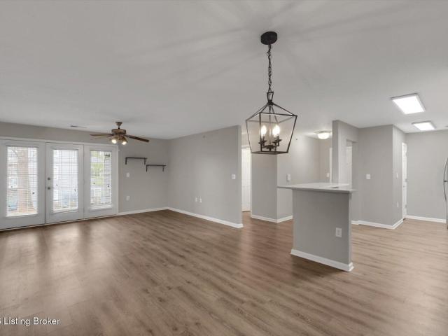 6403 Shelton Cir 102