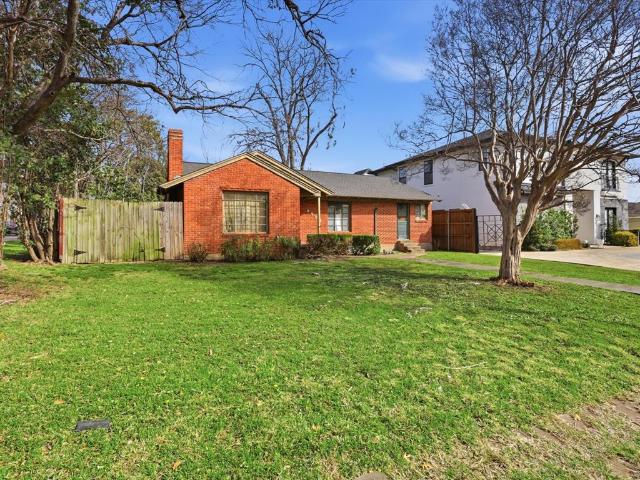 6403 Sondra Dr, Dallas, TX 75214 | MLS #21196 | Compass