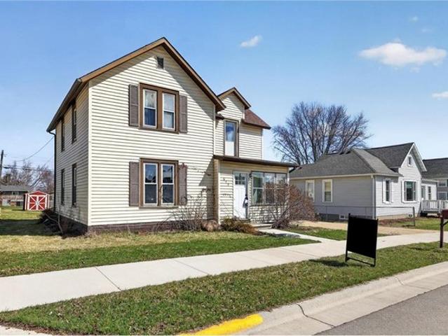 640 2nd Ave NW, Plainview, MN 55964