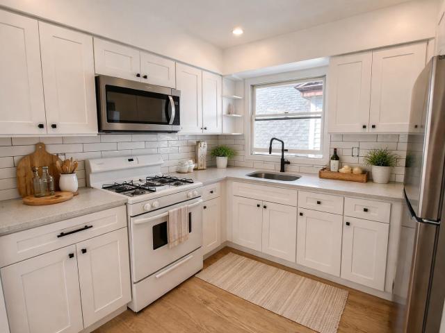 640 38th St, Unit 2, Union City, NJ 07087 | MLS #260004 | Compass