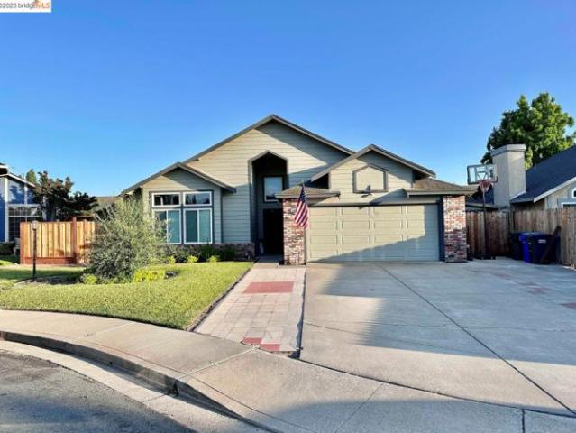 640 Chandon Ct, Oakley, CA 94561