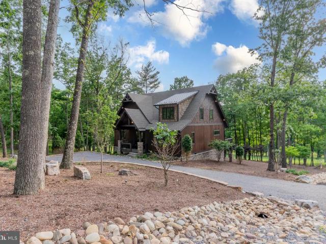 640 Golf Club Drive
