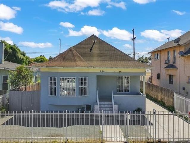 640 E 54th St, Los Angeles, CA 90011