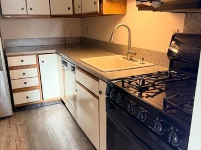640 Franklin Ave Apt 1P, Nutley, NJ 07110