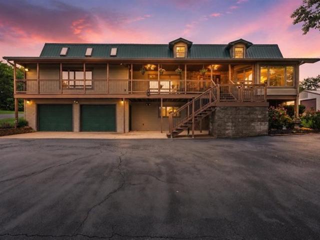 640 Moorman Ln, Bowling Green, KY 42101