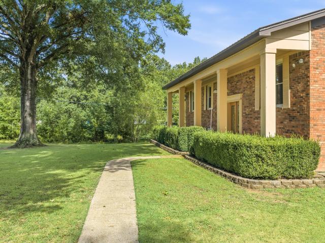 640 Northwood Dr