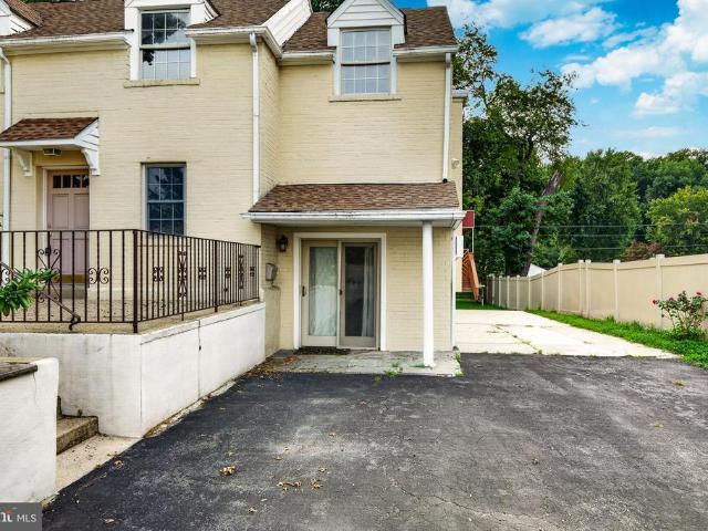 640 South Sproul