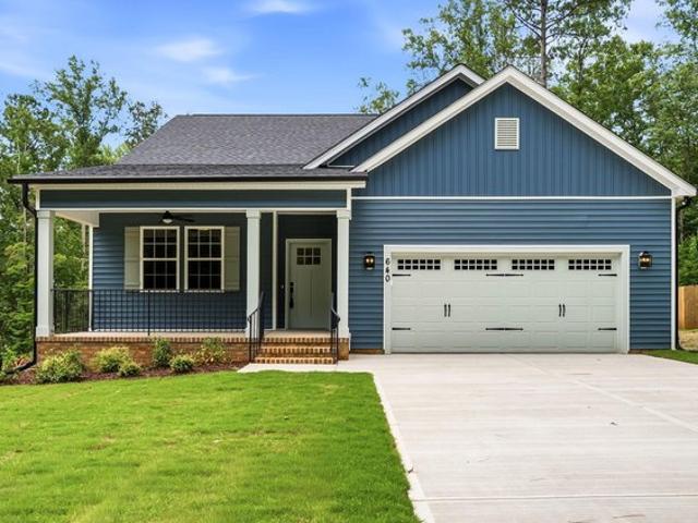 640 Shawnee Dr, Louisburg, NC 27549