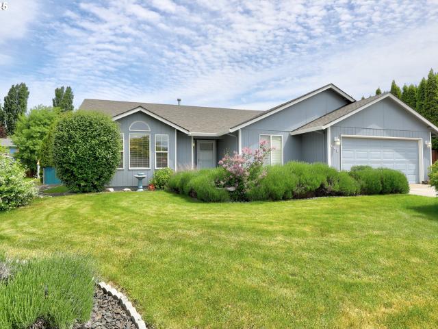 640 sherman dr