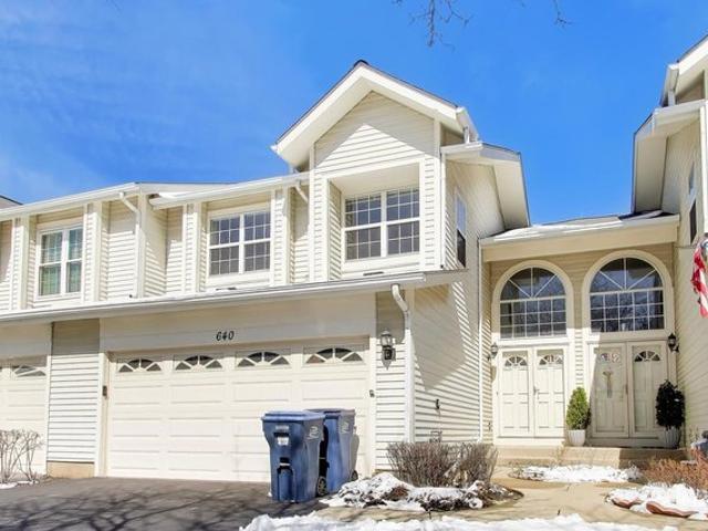 640 Sturnbridge Ln, Schaumburg, IL 60173
