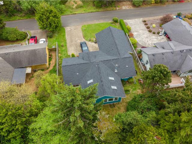 640 sw kelsie ln