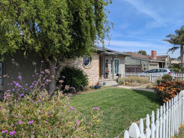 640 Park St, Salinas, CA 93901 | MLS #ML82044 | Compass