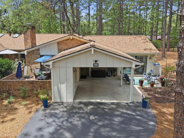 640 Redwood Drive