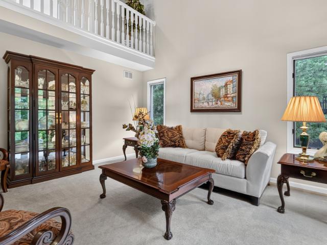 640 Walnut Oaks Drive