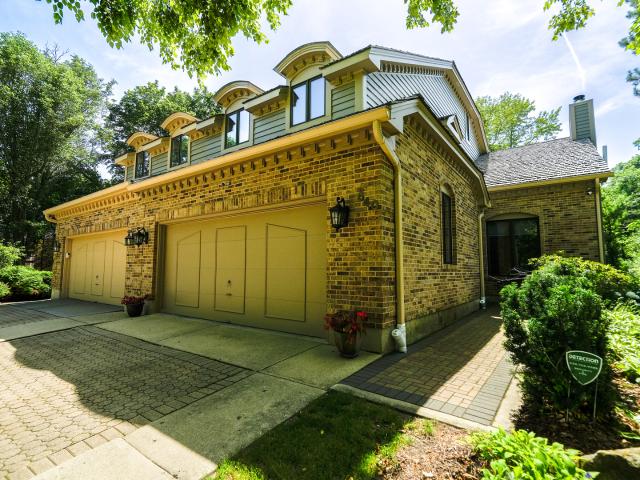 640 Walnut Oaks Drive